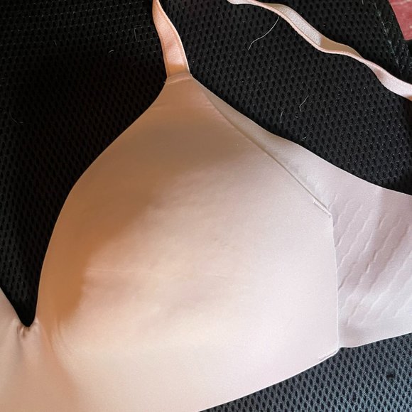 knix | Intimates & Sleepwear | Knix Wingwoman Contour Bra Wireless ...